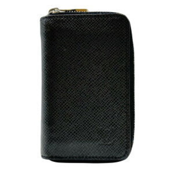 Louis Vuitton | Bags | Louis Vuitton Zippy Case Black Taiga | Poshmark